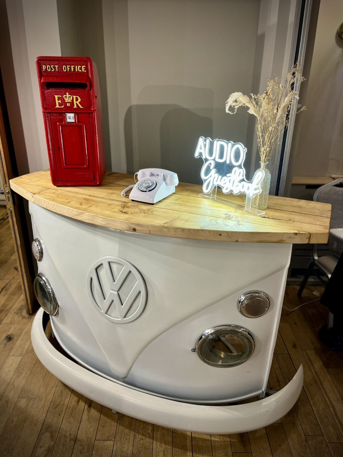 Affordable Mini Bar Hire for Any Event - Sussex, Surrey & Hampshire
